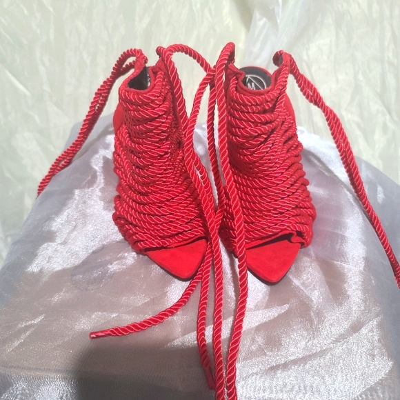 Shoes | Nwt Beautiful Red Heels | Poshmark
